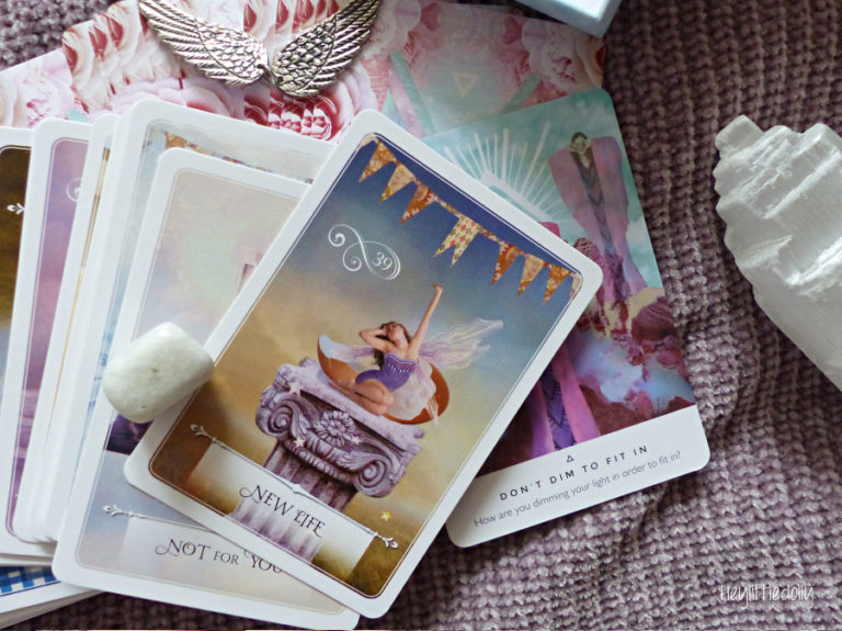 Cartes d'oracle : à quoi ça sert et comment les utiliser ? - Hey Little ...